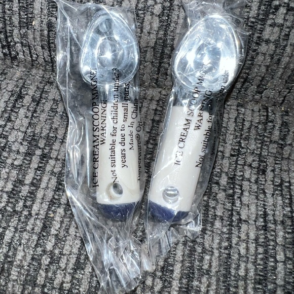 Tupperware | Kitchen | Tupperware Mini Ice Cream Scoop Magnet Lot Of ...